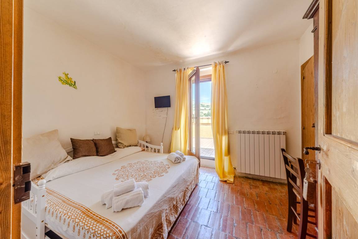 15 M² Camera Privata ∙ 1 Camera Da Letto ∙ 2 Ospiti - Lunano