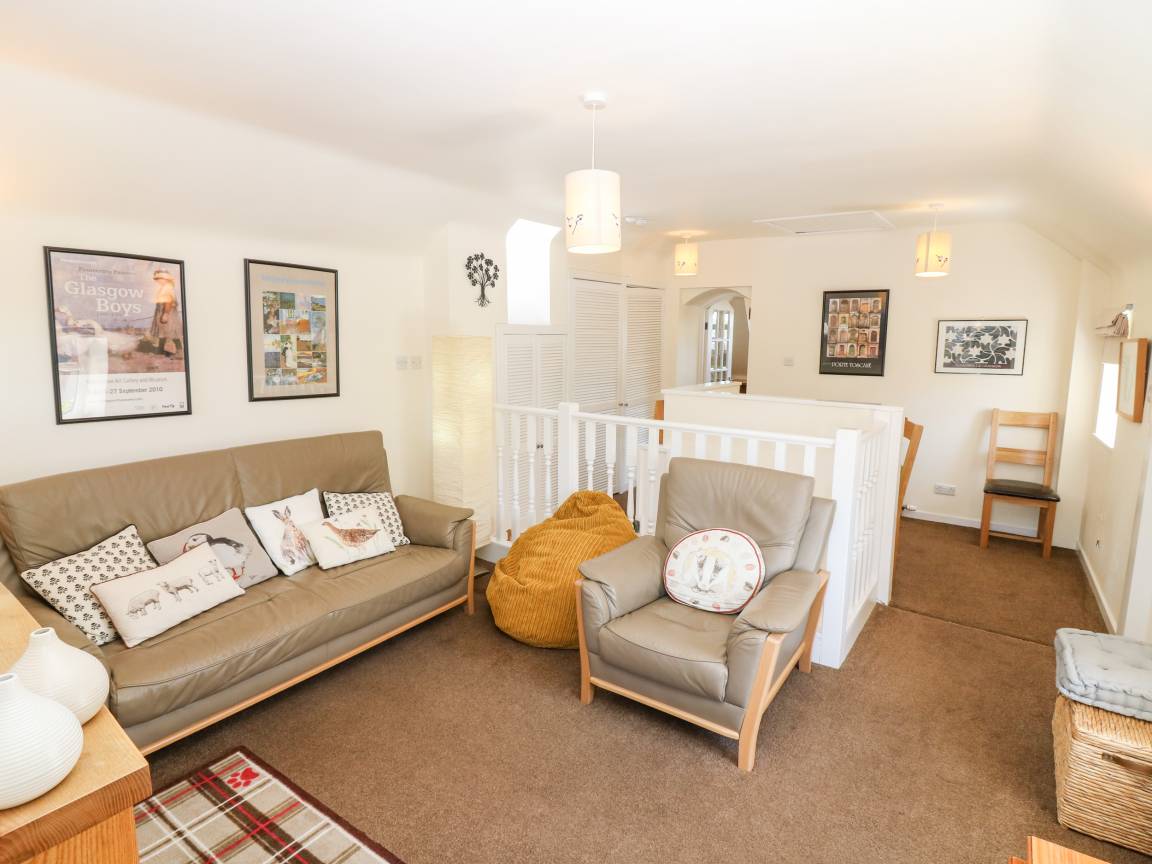 Cottage ∙ 2 Bedrooms ∙ 4 Guests - Melrose