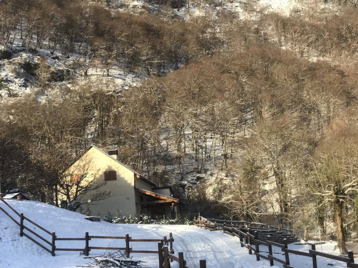 125 M² Gîte ∙ 4 Chambres ∙ 11 Personnes - Le Mourtis