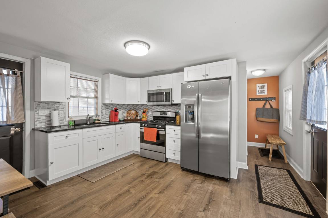 House ∙ 3 Bedrooms ∙ 8 Guests - Saint Paul, MN