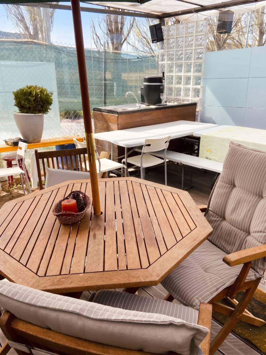 75 M² Apartamento ∙ 2 Habitaciones ∙ 6 Huéspedes - Benabarre