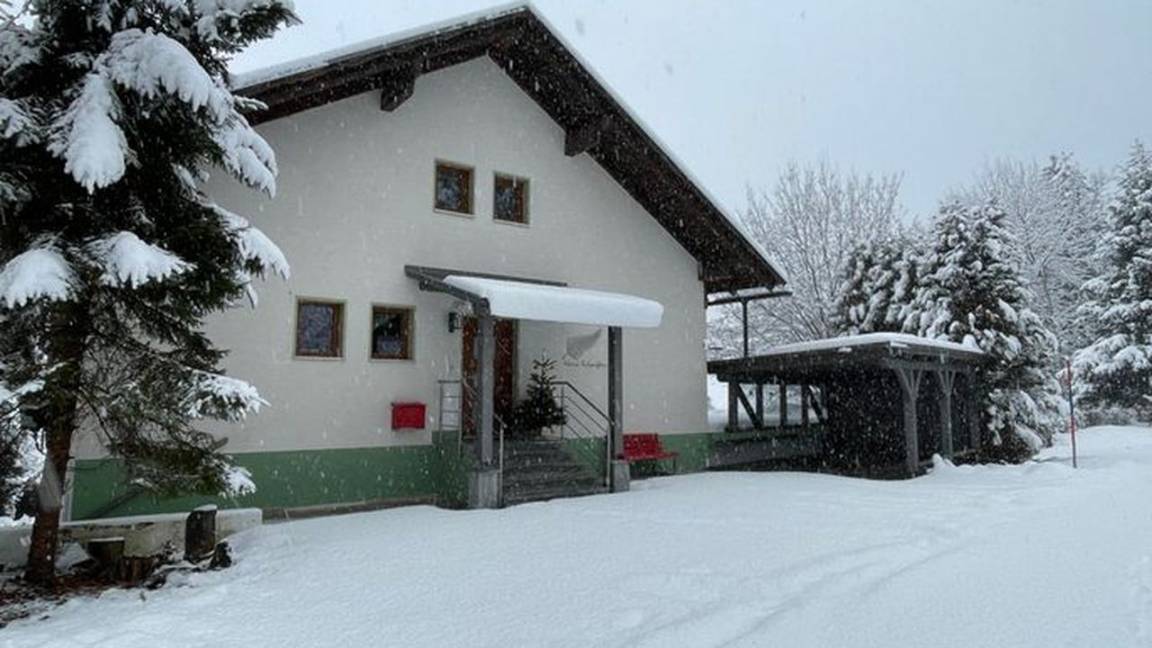 84 M² Ferienwohnung ∙ 2 Schlafzimmer ∙ 4 Gäste - Hermagor