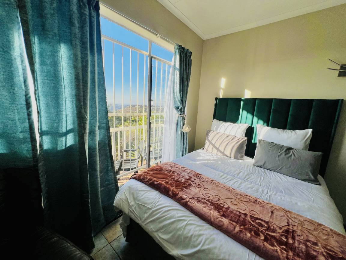 250 M² Private Room ∙ 1 Bedroom ∙ 2 Guests - Krugersdorp
