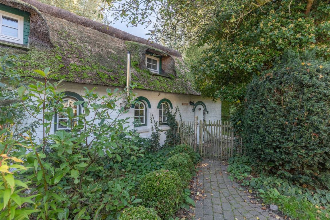 43 M² Ferienwohnung ∙ 1 Schlafzimmer ∙ 2 Gäste - Husum