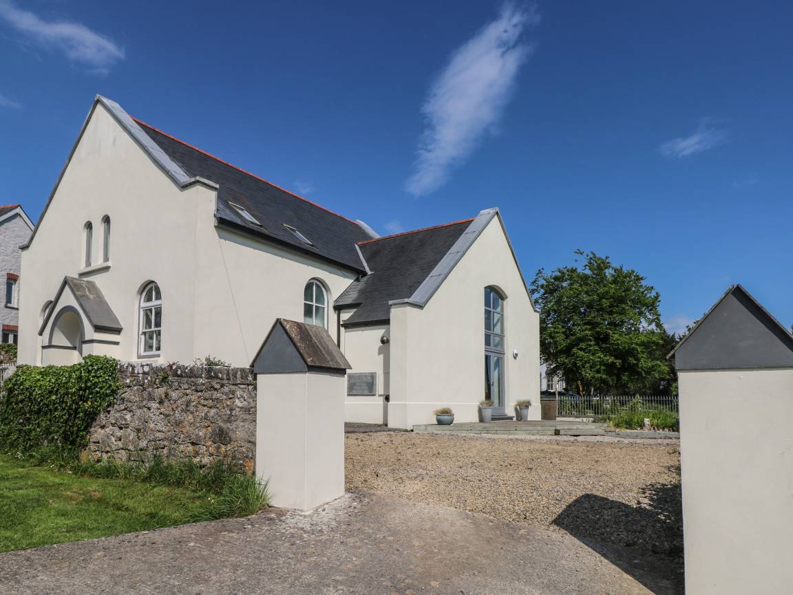 Cottage ∙ 3 Bedrooms ∙ 6 Guests - Tenby