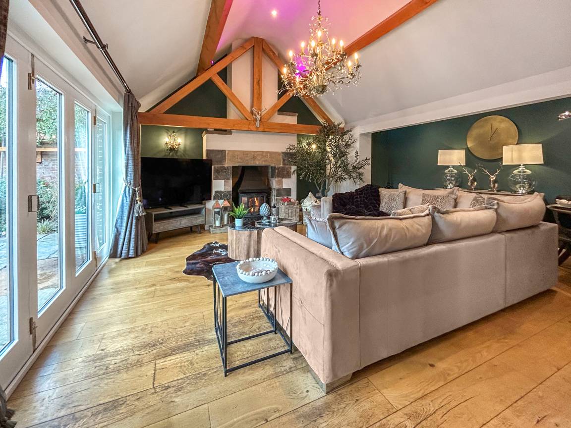 Cottage ∙ 4 Bedrooms ∙ 8 Guests - Leicester
