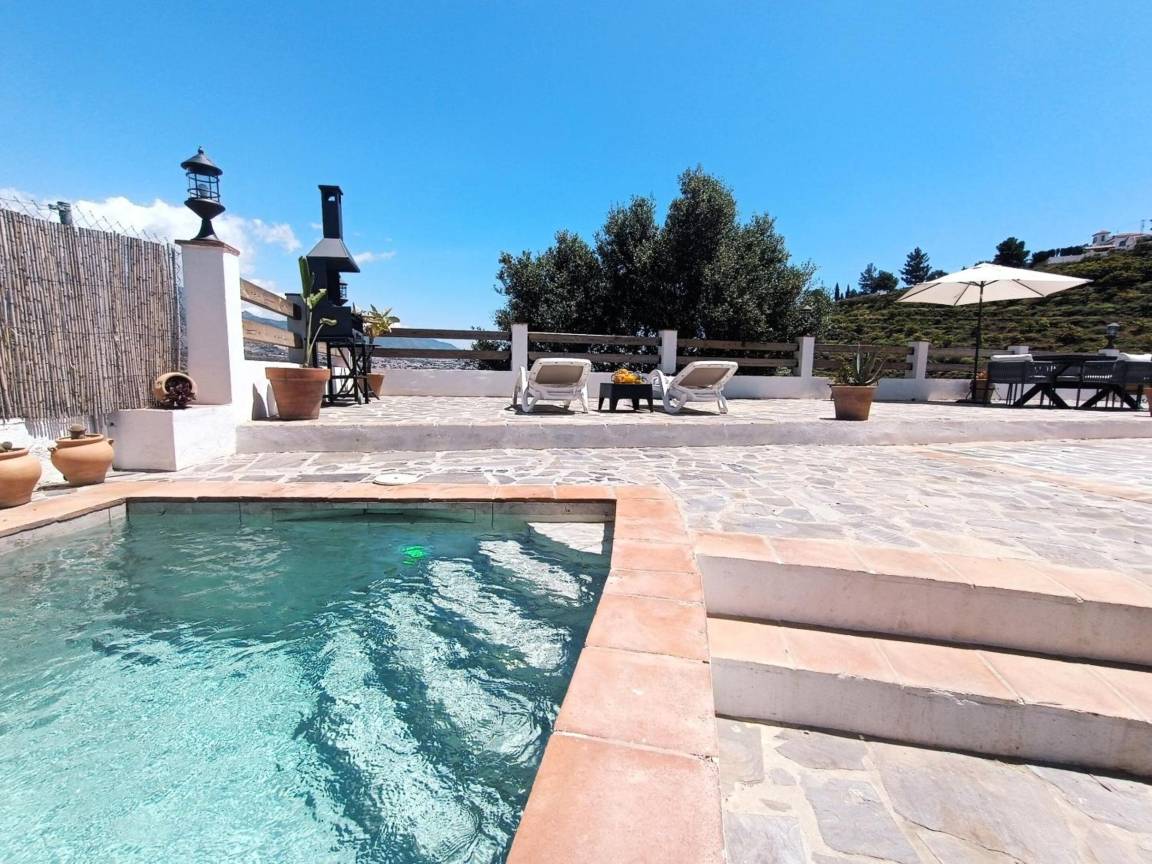 90 M² House ∙ 2 Bedrooms ∙ 4 Guests - Frigiliana