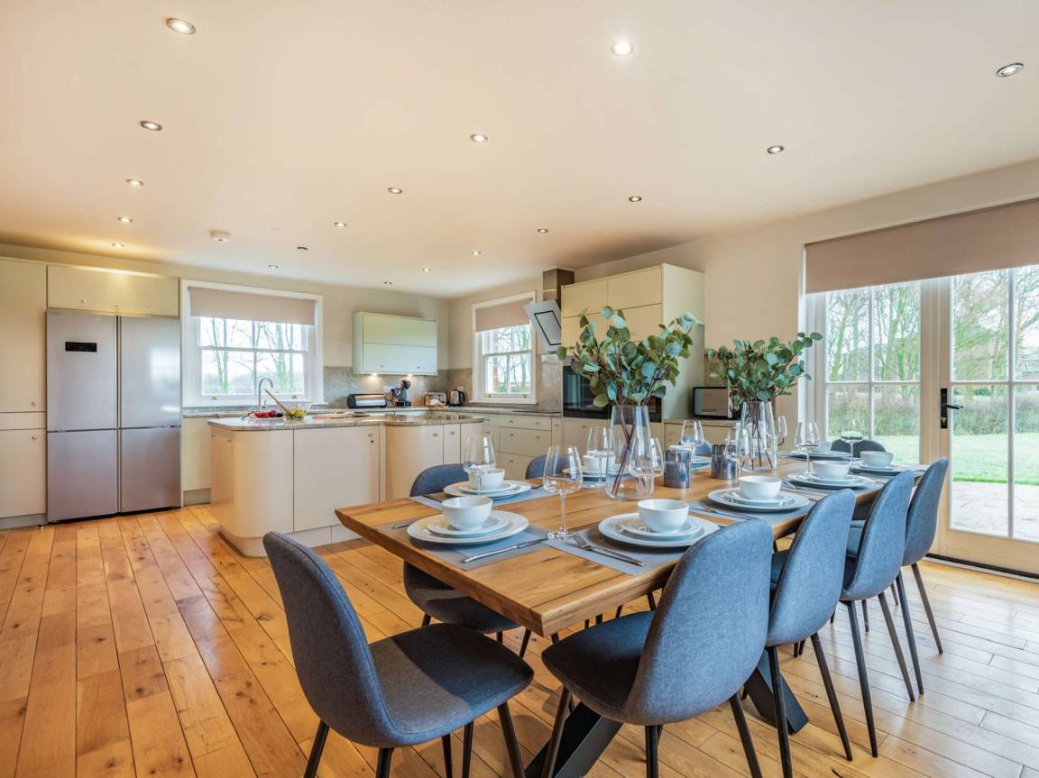 Cottage ∙ 5 Bedrooms ∙ 10 Guests - Poulton-le-Fylde