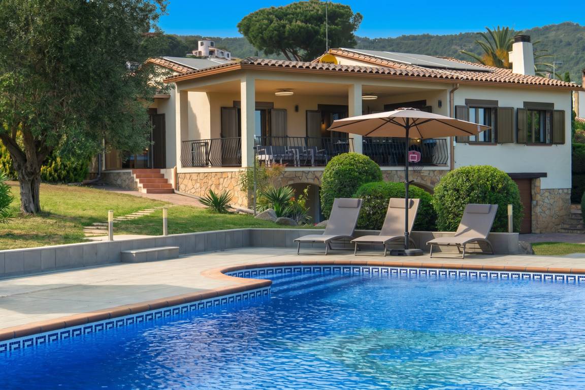 140 M² Villa ∙ 5 Chambres ∙ 10 Personnes - Platja d'Aro