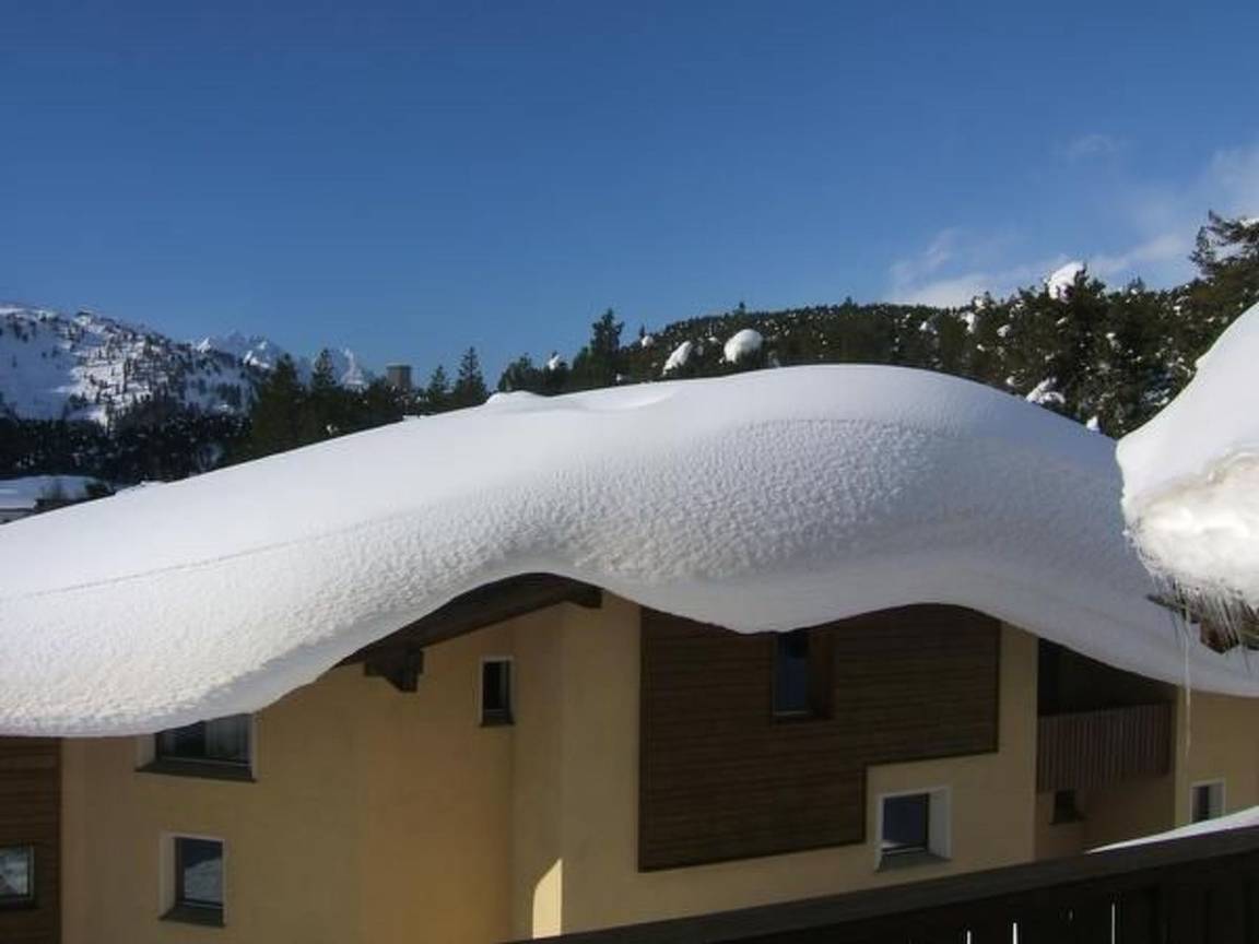 84 M² Appartement ∙ 1 Slaapkamer ∙ 4 Gasten - Maloja