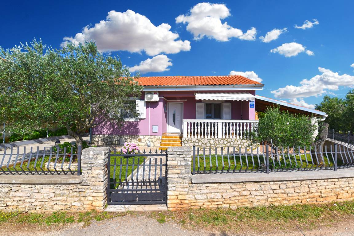 56 M² Appartement ∙ 2 Chambres ∙ 4 Personnes - Rakalj