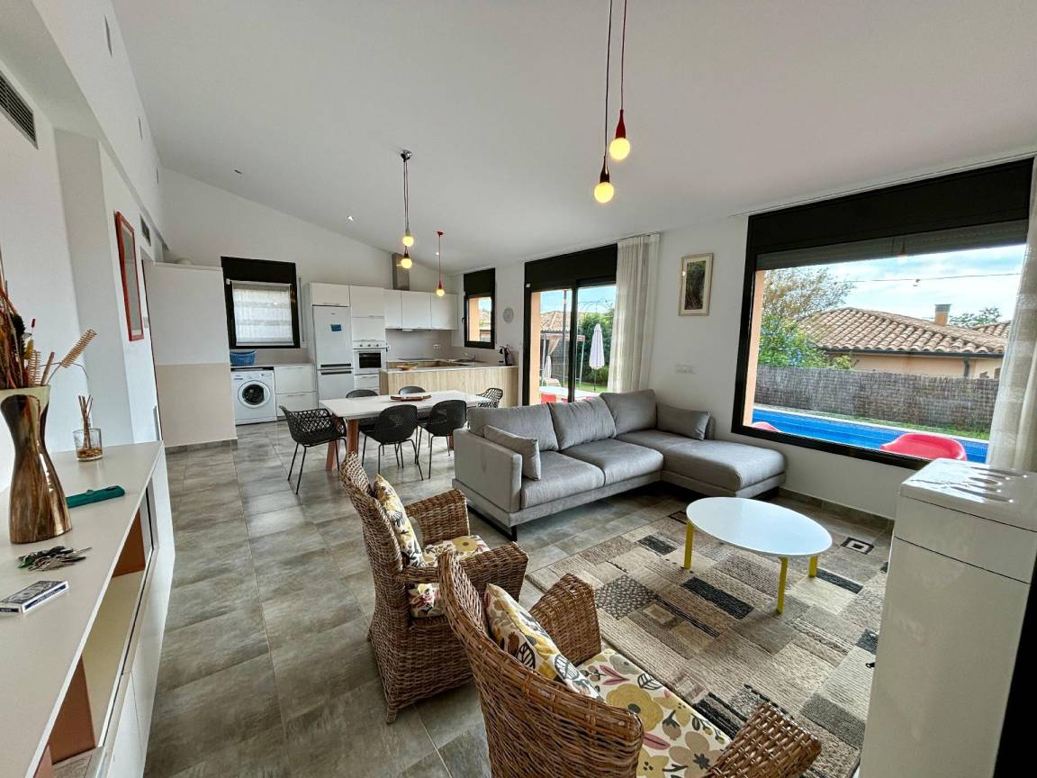 115 M² House ∙ 3 Bedrooms ∙ 6 Guests - L’Estartit