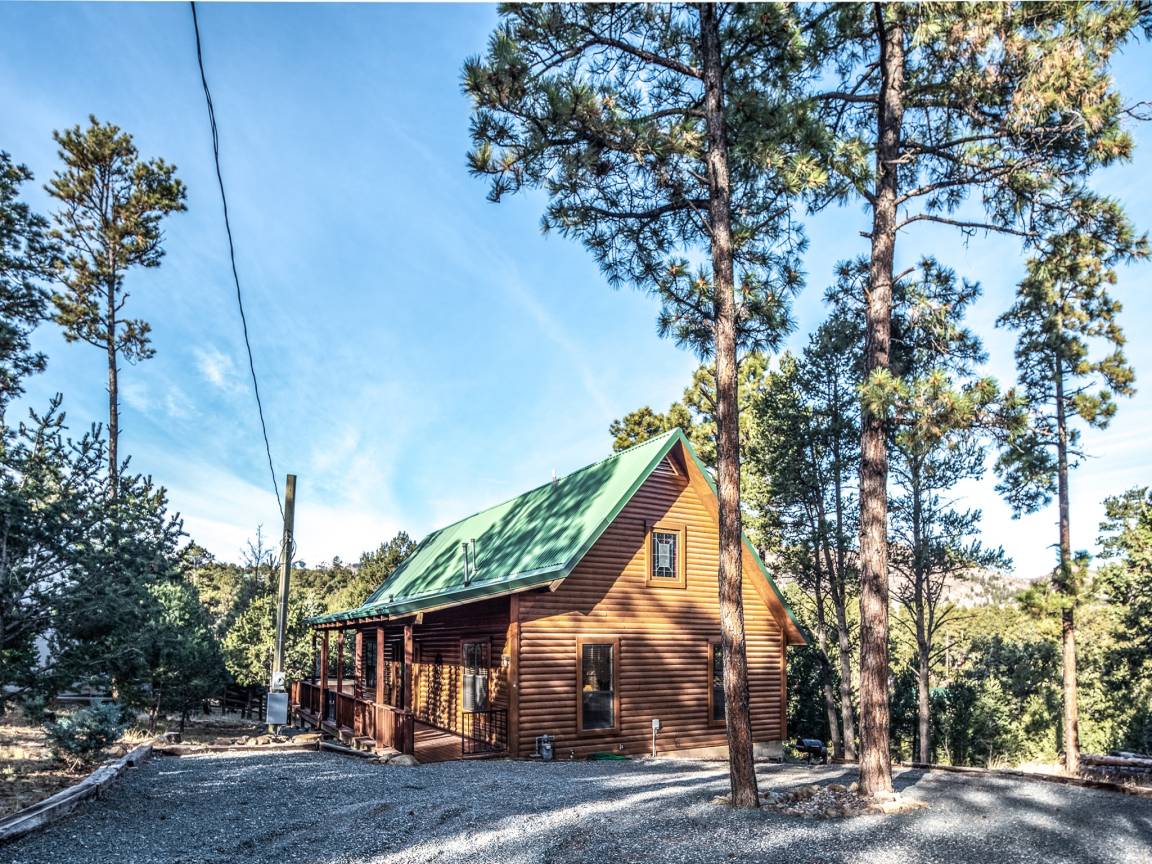 143 M² Cabin ∙ 2 Bedrooms ∙ 6 Guests - Ruidoso, NM