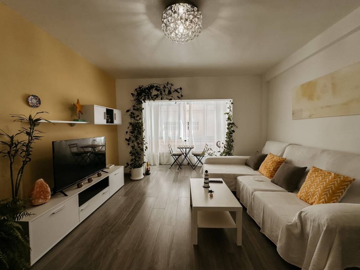 120 M² Ferienwohnung ∙ 2 Schlafzimmer ∙ 4 Gäste - Motril
