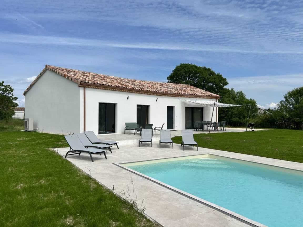 140 M² Casa ∙ 4 Habitaciones ∙ 8 Huéspedes - Cahors