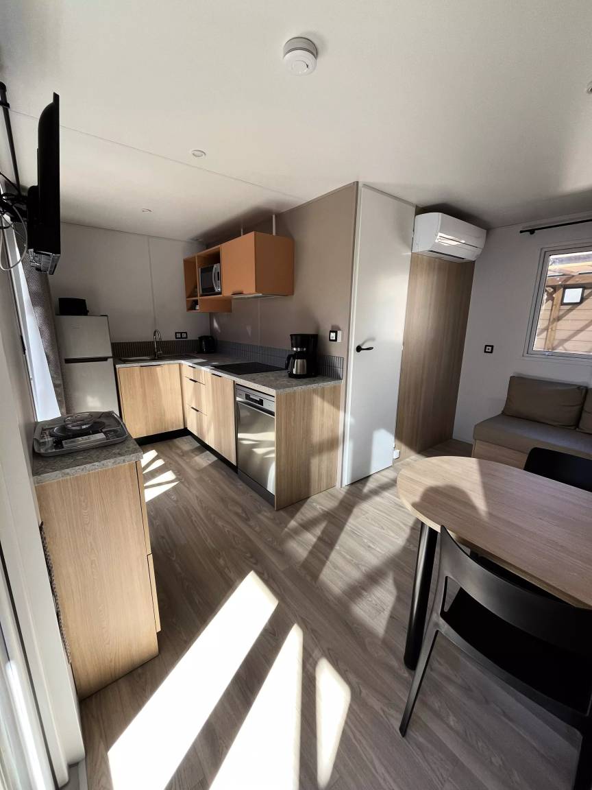 31 M² Mobil-home ∙ 2 Chambres ∙ 4 Personnes - Sauvian