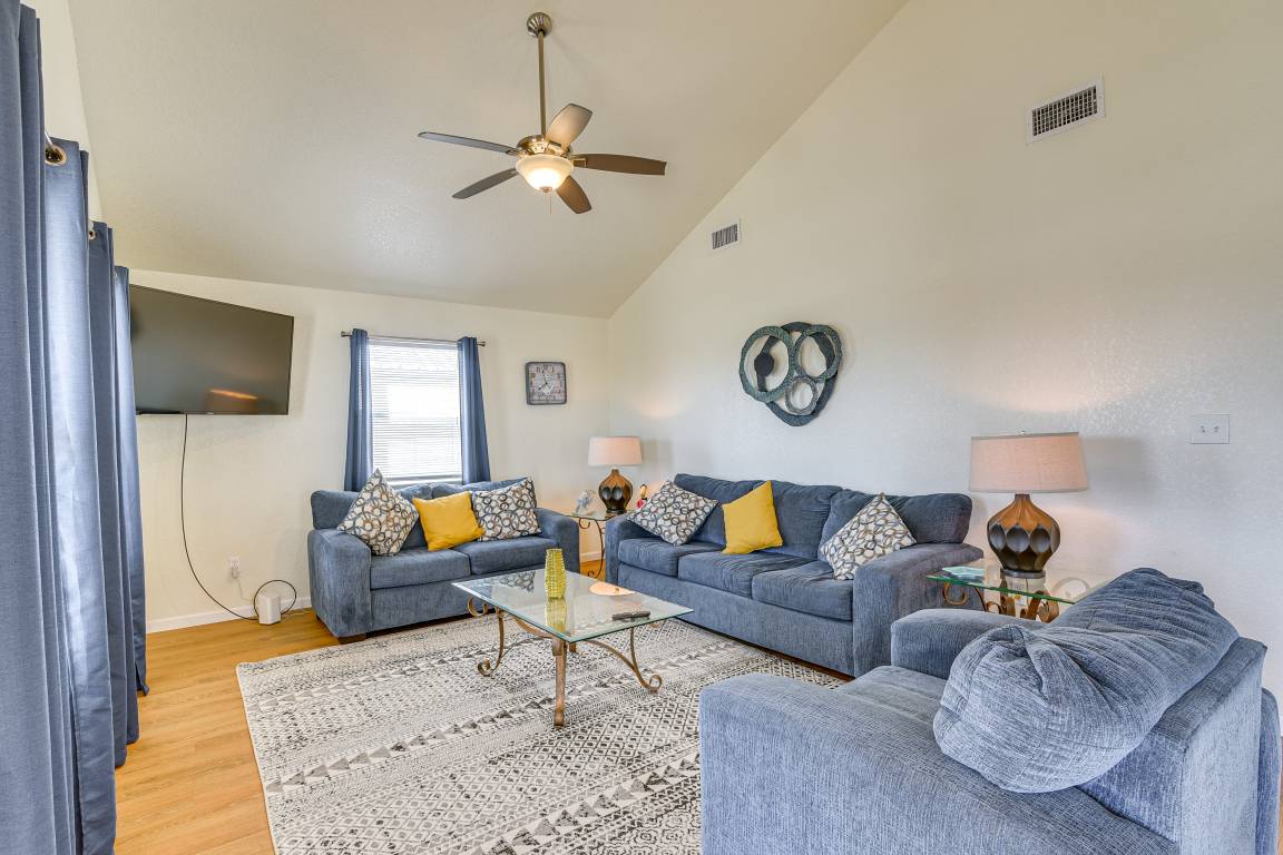 120 M² House ∙ 3 Bedrooms ∙ 8 Guests - Surfside Beach, TX