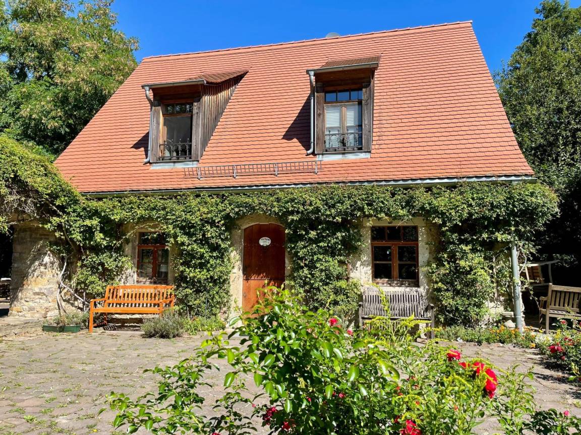 110 M² Ferienhaus ∙ 2 Schlafzimmer ∙ 4 Gäste - Dahlen
