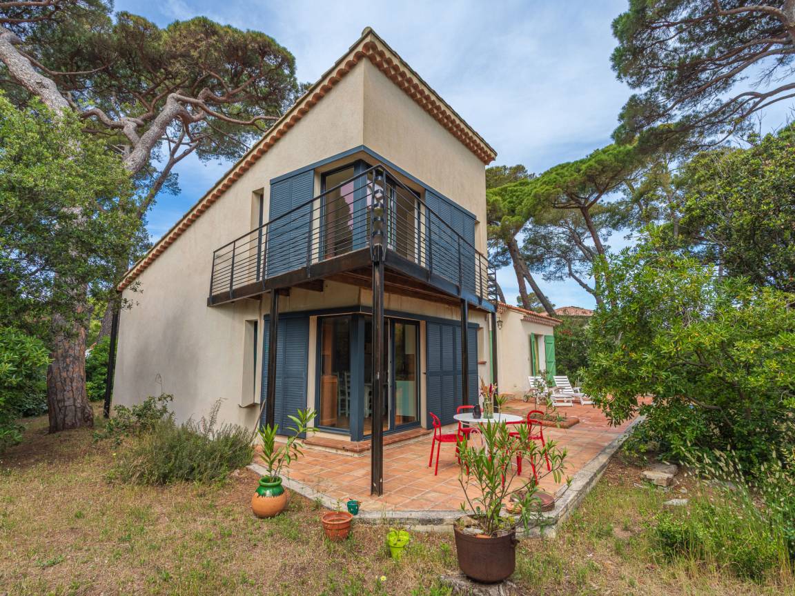 110 M² Maison De Vacances ∙ 3 Chambres ∙ 6 Personnes - Plage de Hyères