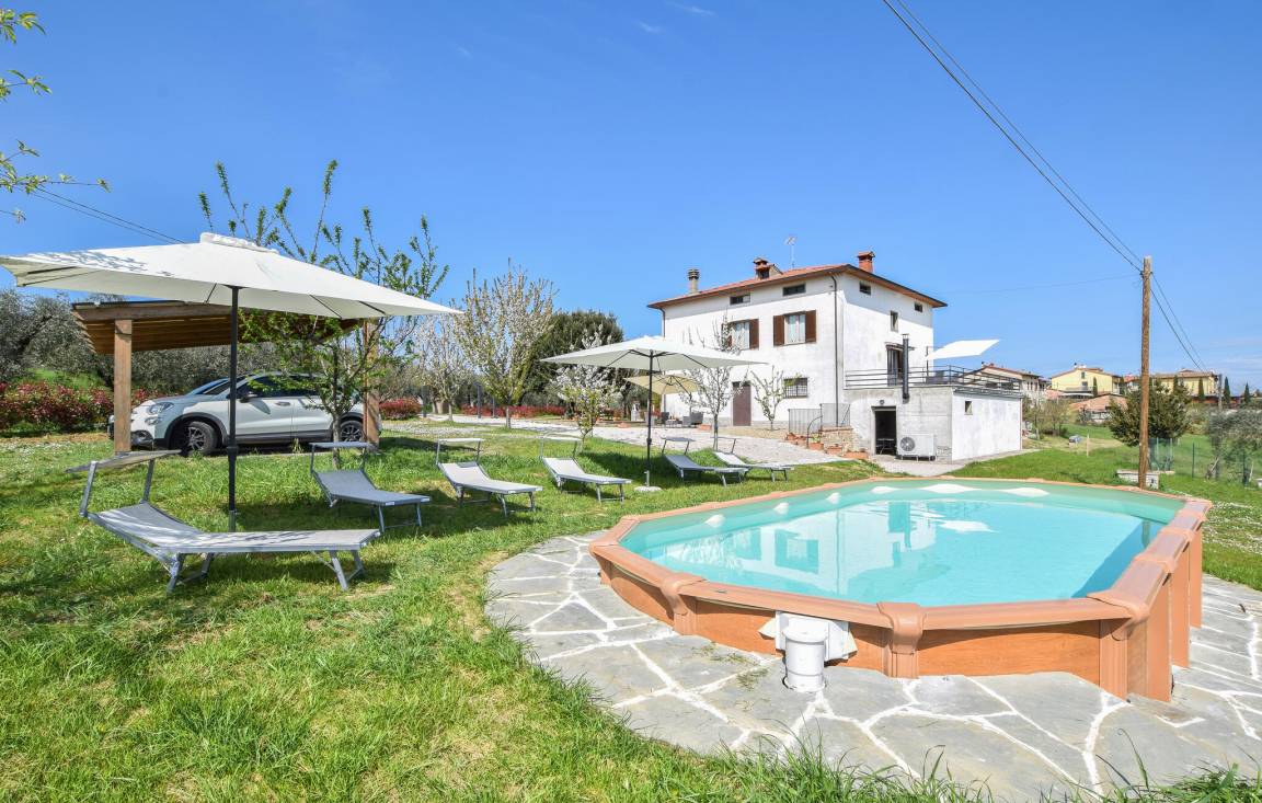 200 M² House ∙ 3 Bedrooms ∙ 12 Guests - Arezzo