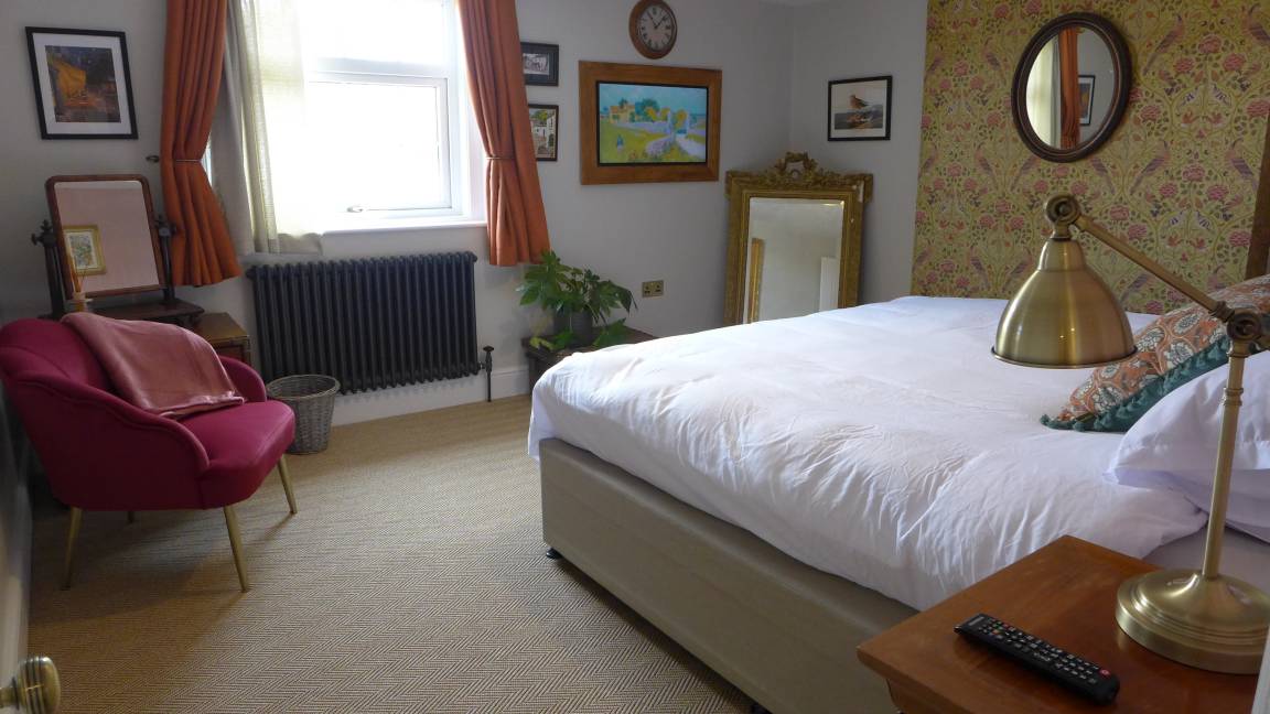 90 M² Apartment ∙ 2 Bedrooms ∙ 6 Guests - Uckfield