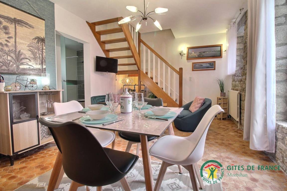 65 M² Gîte ∙ 2 Chambres ∙ 4 Personnes - Auray