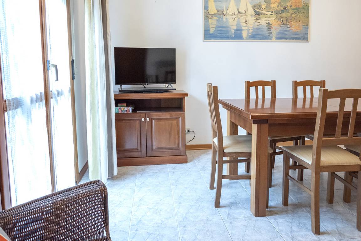 70 M² Ferienwohnung ∙ 2 Schlafzimmer ∙ 4 Gäste - Senigallia