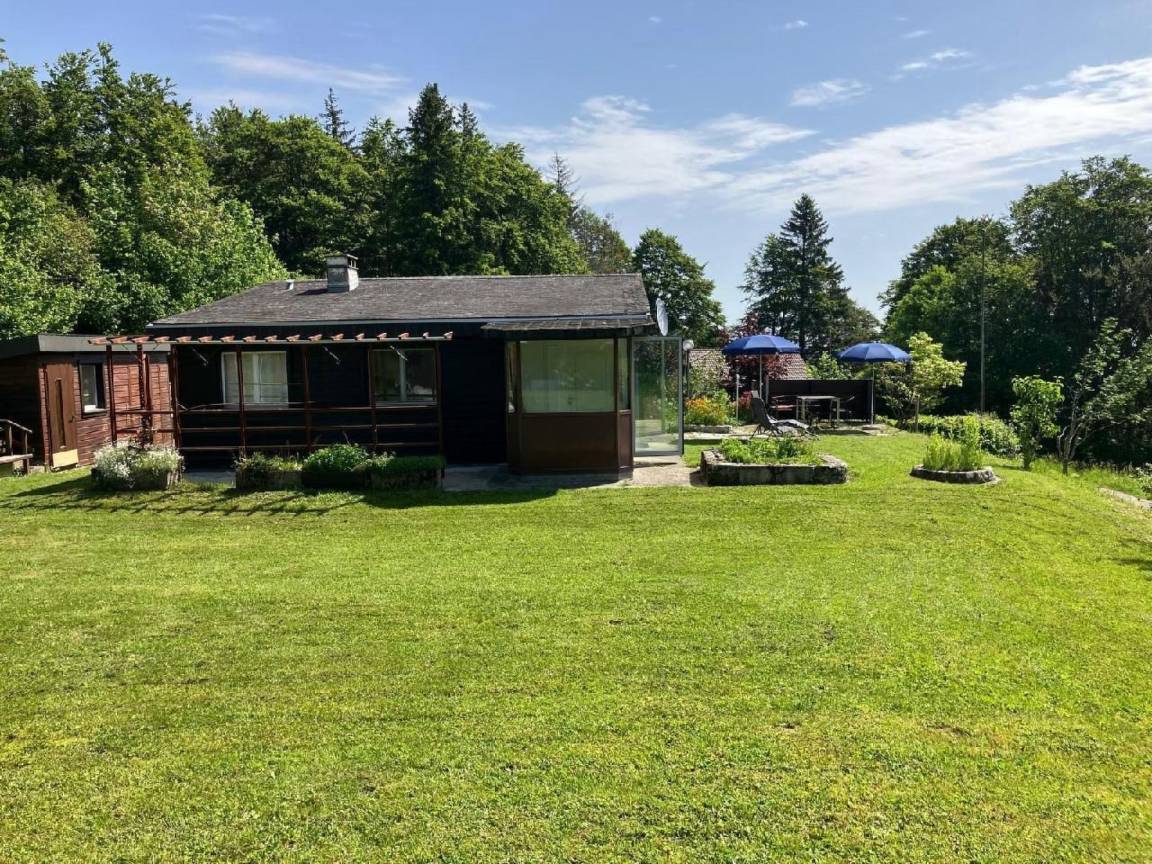 60 M² Talo ∙ 2 Makuuhuonetta ∙ 2 Vierasta - Bienne