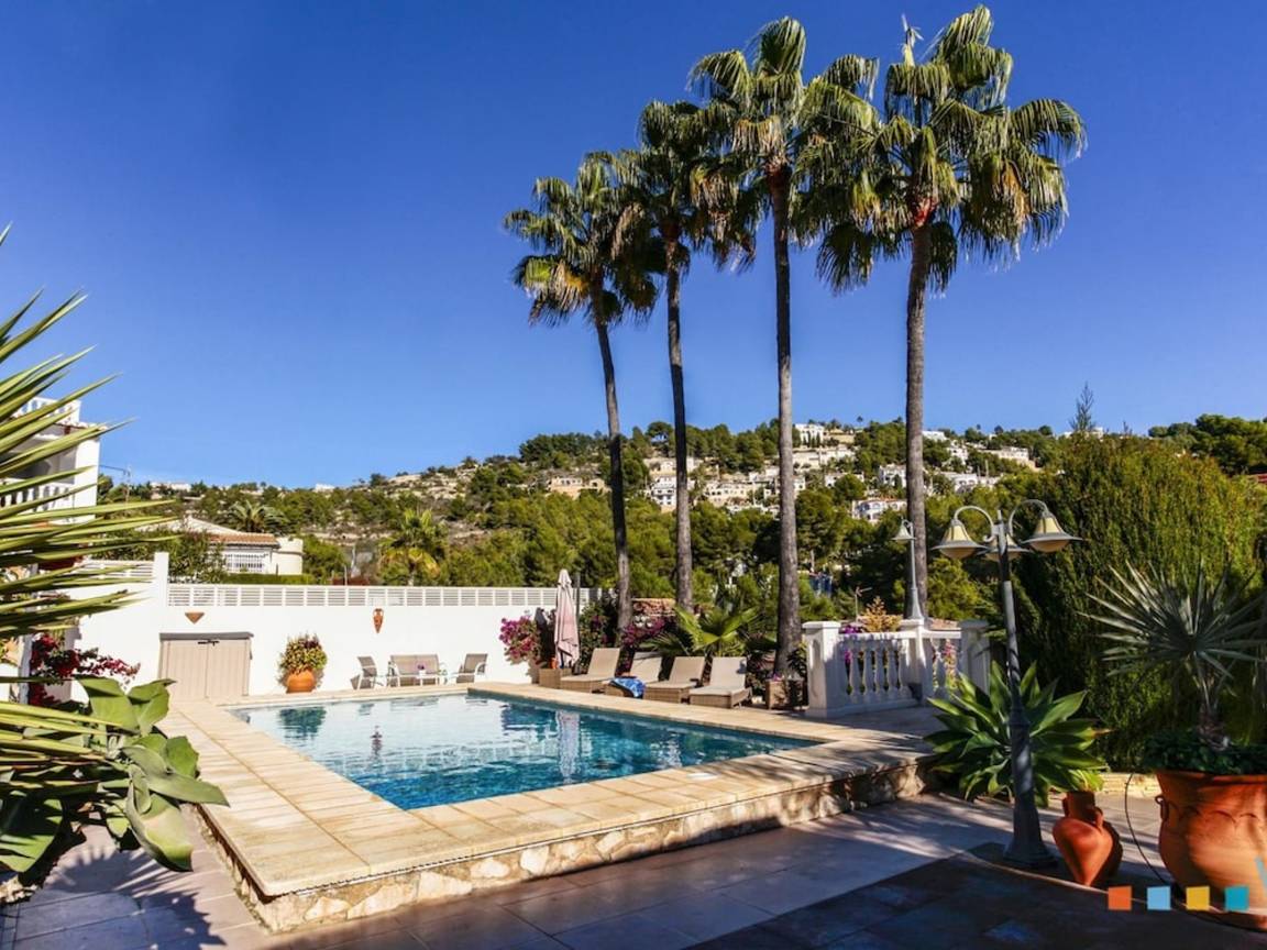 243 M² Villa ∙ 4 Bedrooms ∙ 8 Guests - Benissa