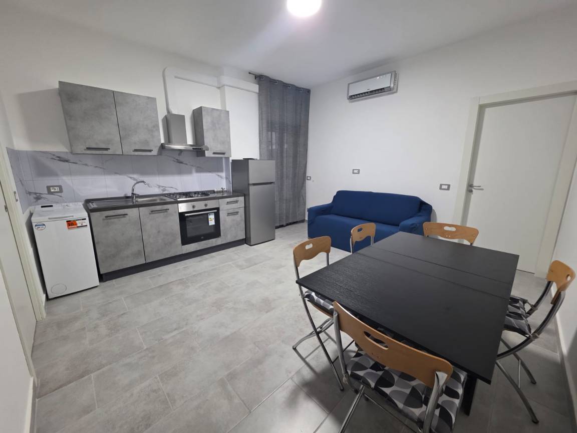 50 M² Appartamento Vacanza ∙ 2 Camere Da Letto ∙ 4 Ospiti - Crotone