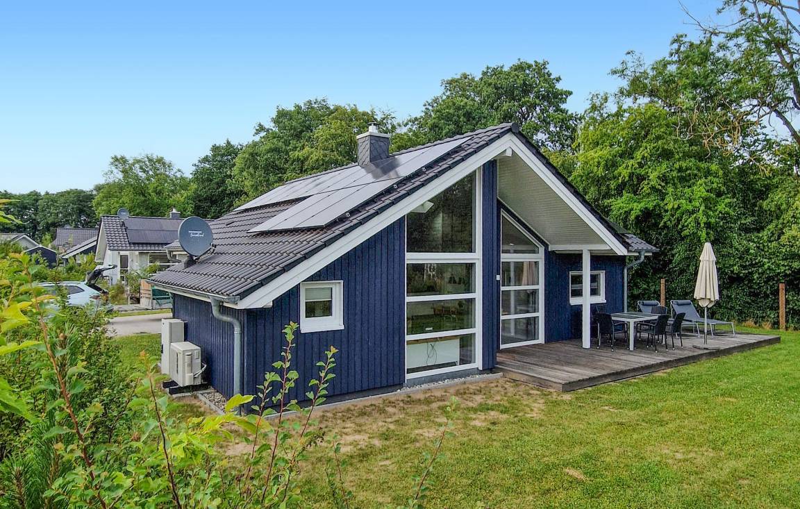 81 M² Huis ∙ 3 Slaapkamers ∙ 6 Gasten - Wahlstedt