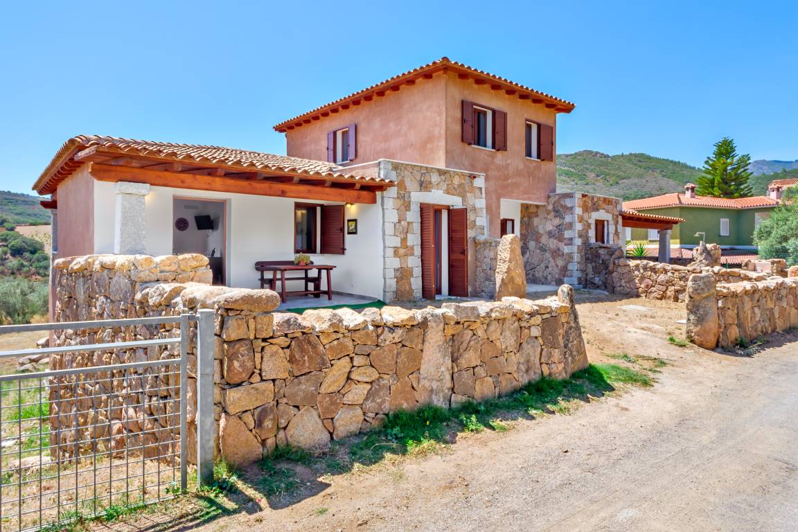 190 M² Maison De Vacances ∙ 5 Chambres ∙ 12 Personnes - San Teodoro