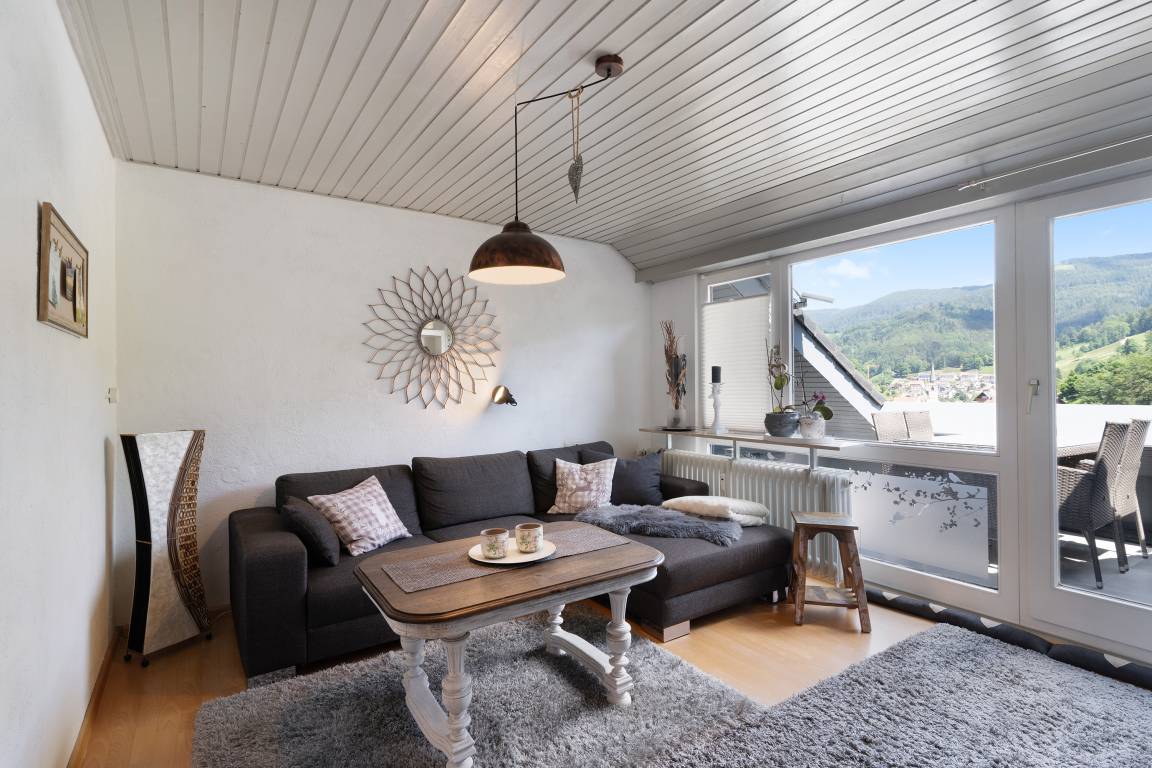 70 M² Ferienwohnung ∙ 2 Schlafzimmer ∙ 4 Gäste - Bad Peterstal-Griesbach