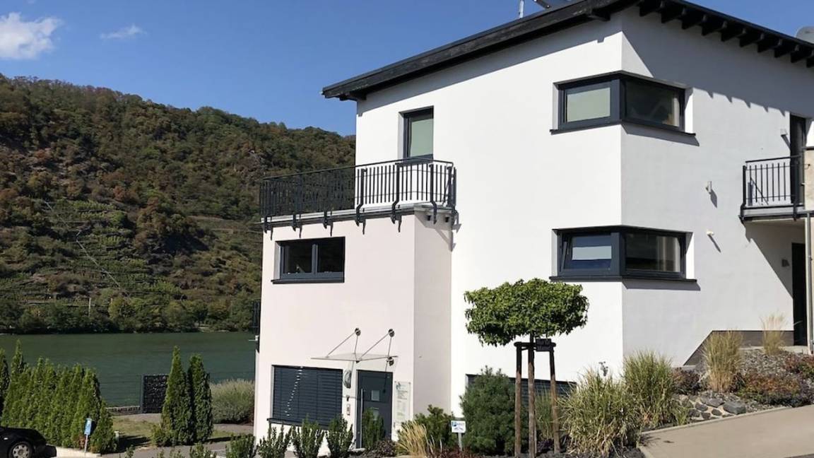 75 M² Huis ∙ 1 Slaapkamer ∙ 4 Gasten - Polch