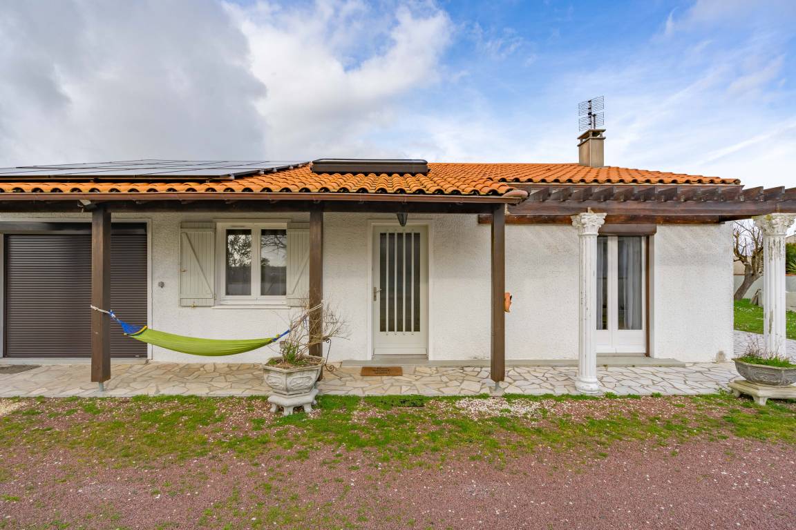 94 M² Maison De Vacances ∙ 2 Chambres ∙ 6 Personnes - Saujon