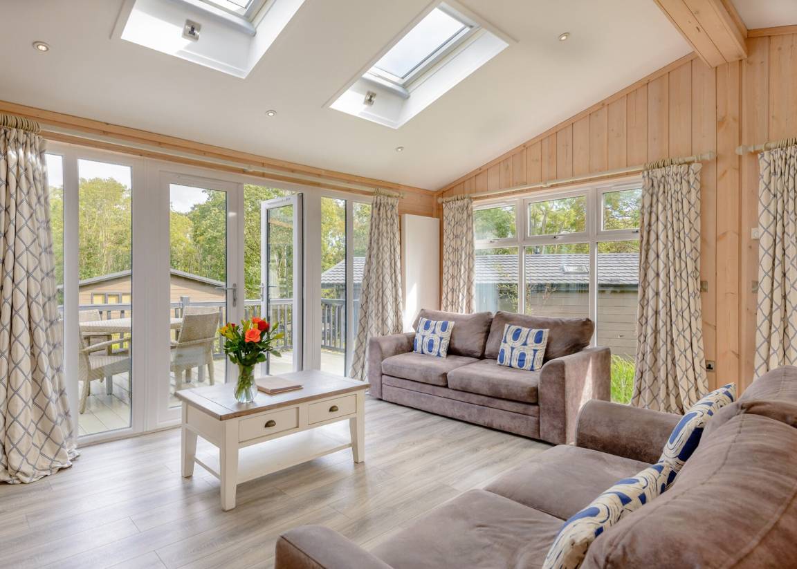 Chalet ∙ 2 Bedrooms ∙ 4 Guests - Hampshire