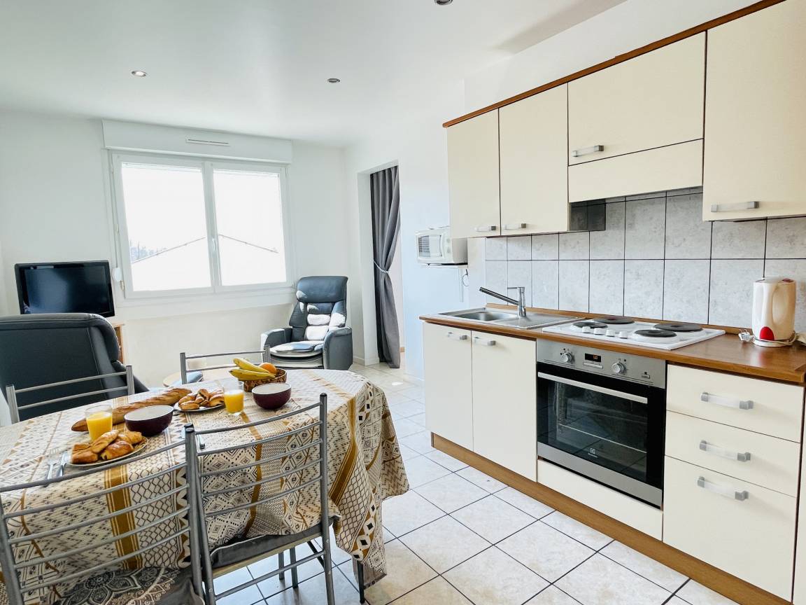 29 M² Ferienwohnung ∙ 1 Schlafzimmer ∙ 2 Gäste - Saint-Ursanne