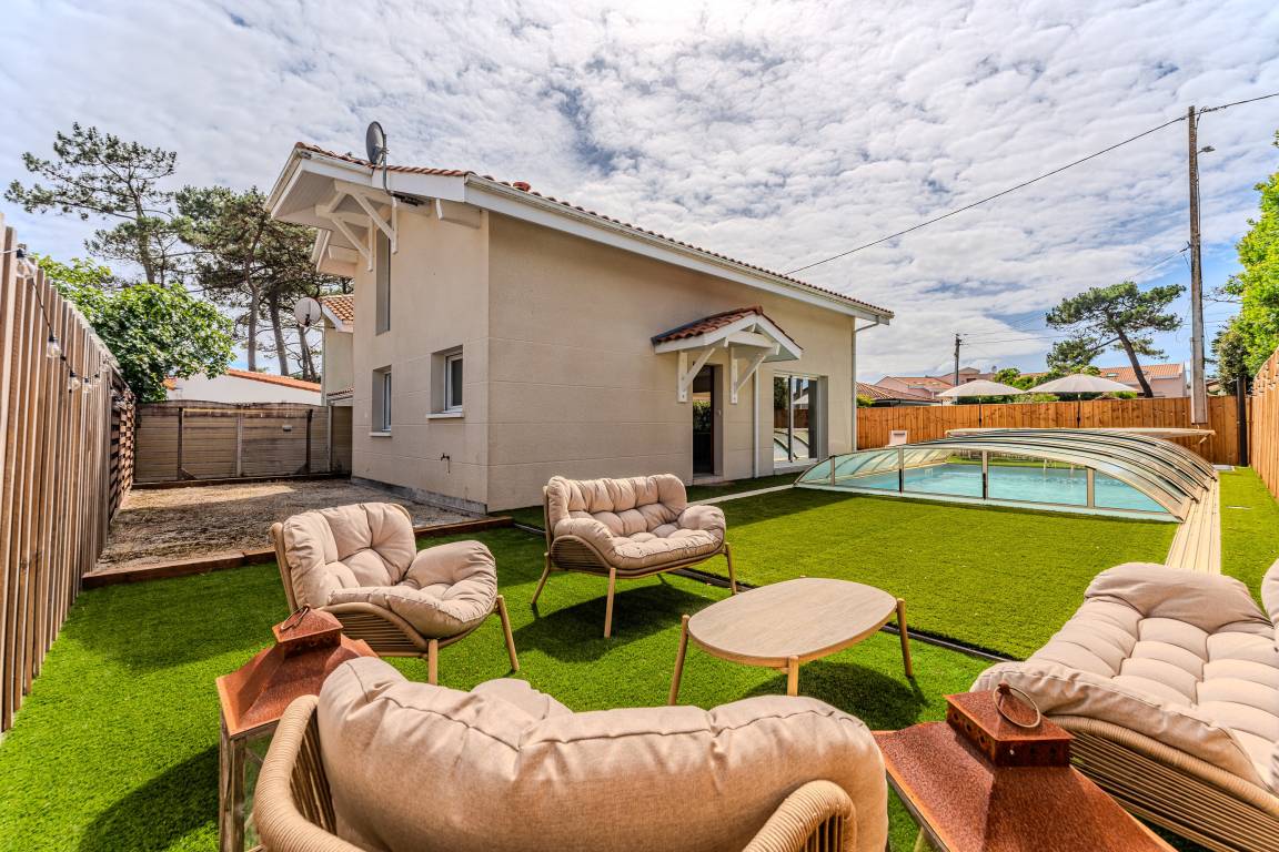 90 M² Villa ∙ 3 Bedrooms ∙ 8 Guests - Biscarrosse