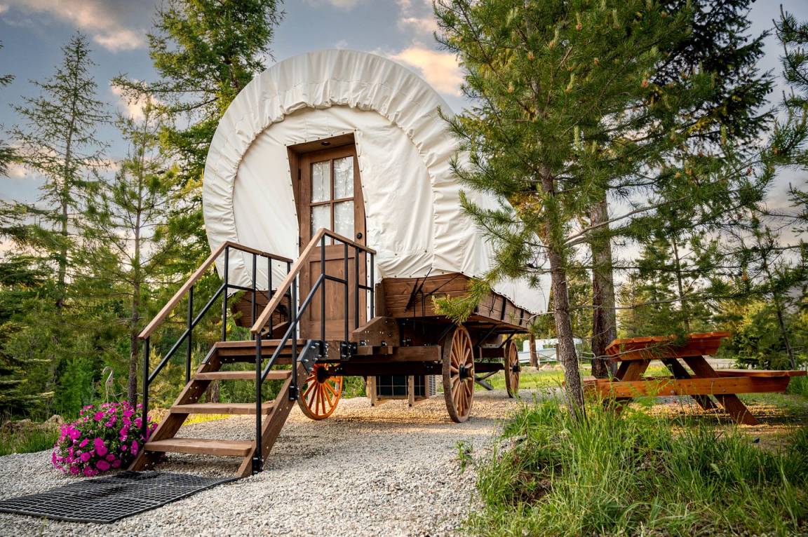 Caravan ∙ 1 Bedroom ∙ 4 Guests - Bonners Ferry, ID