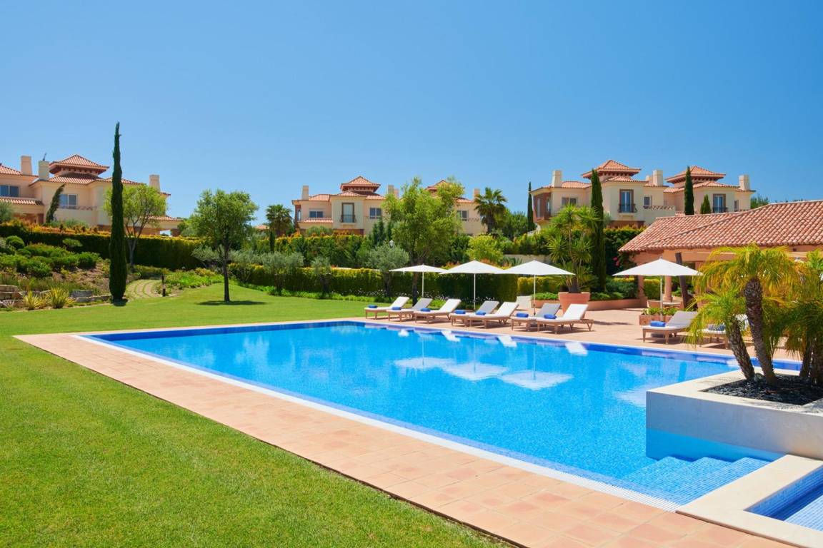 200 M² Villa ∙ 3 Bedrooms ∙ 6 Guests - Altura