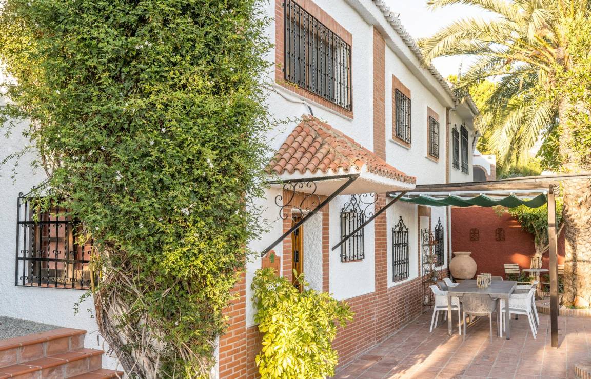 100 M² Maison De Vacances ∙ 3 Chambres ∙ 6 Personnes - Dúrcal