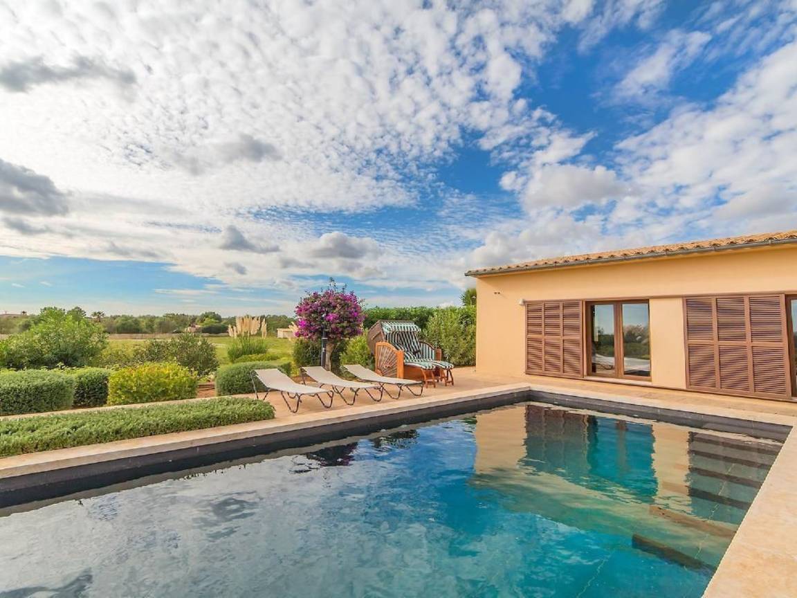 210 M² Casa ∙ 4 Quartos ∙ 8 Hóspedes - Campos