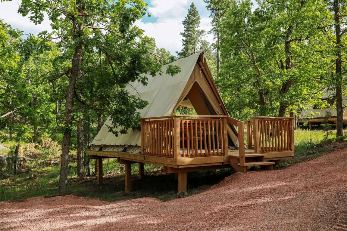 Camping ∙ 1 Bedroom ∙ 2 Guests - South Dakota