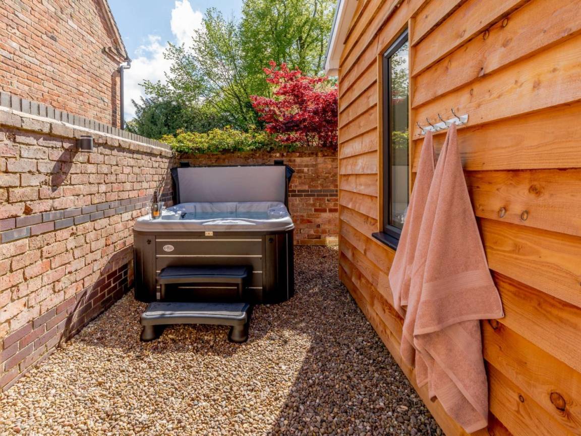 Lodge ∙ 2 Bedrooms ∙ 4 Guests - Derbyshire