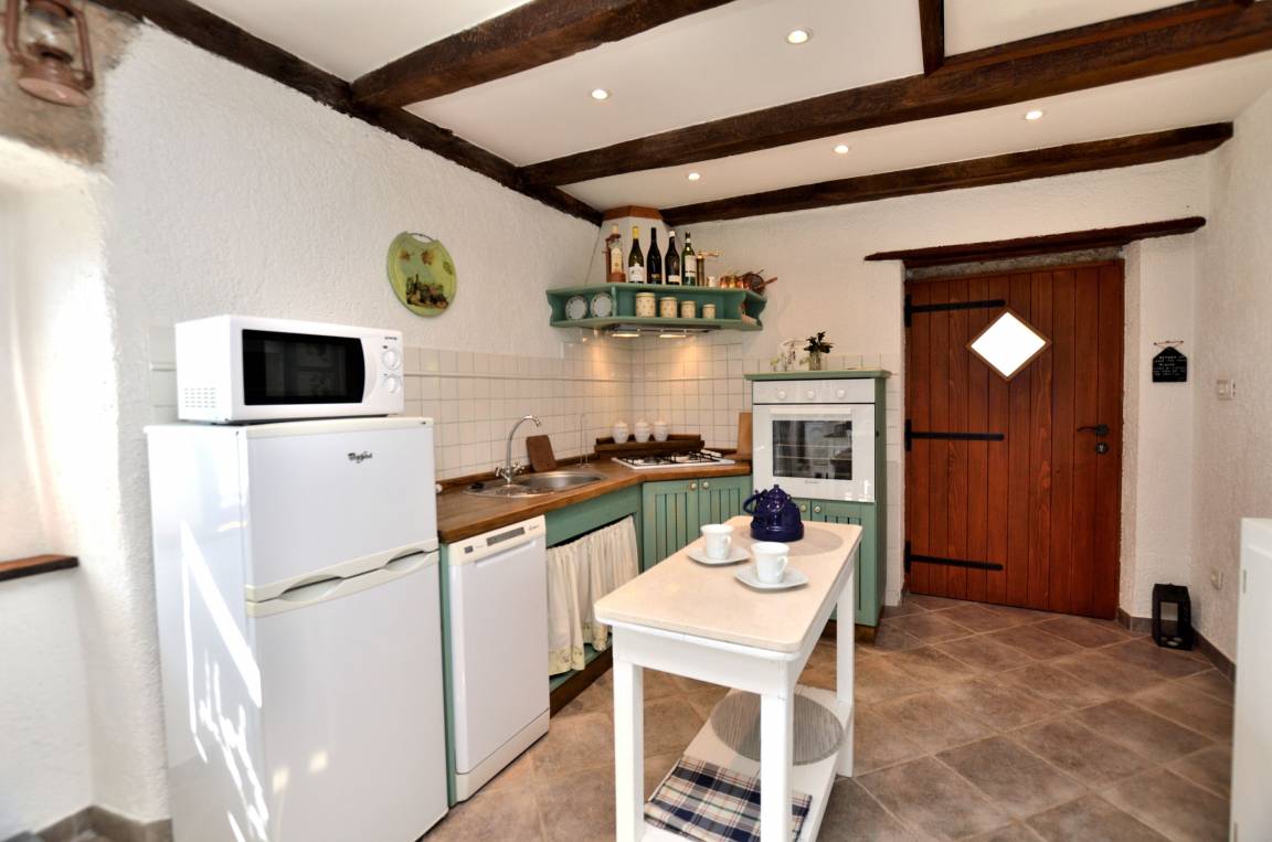 80 M² Ferienhaus ∙ 2 Schlafzimmer ∙ 4 Gäste - Lovran