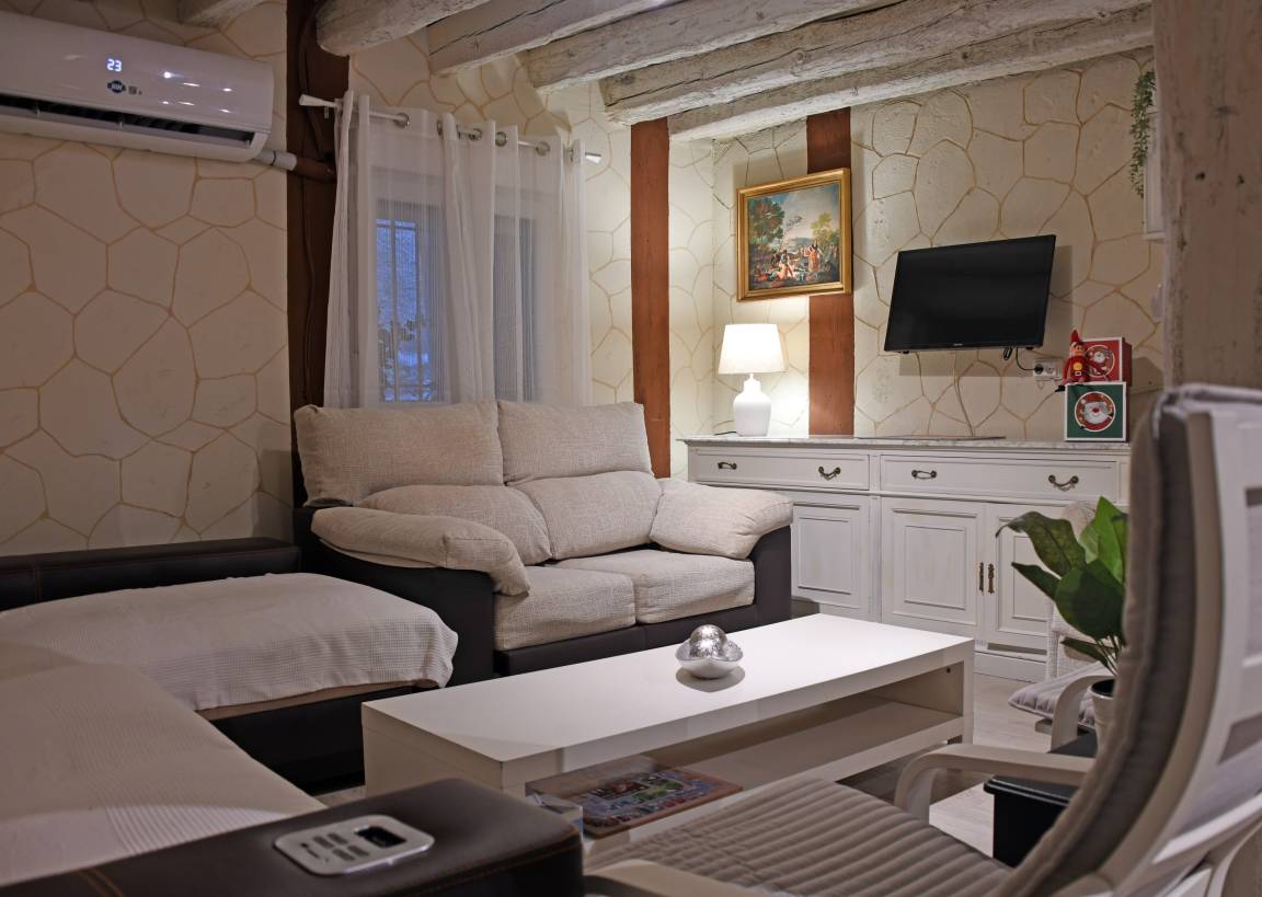 160 M² Ferienhaus ∙ 4 Schlafzimmer ∙ 13 Gäste - Arenas de San Pedro