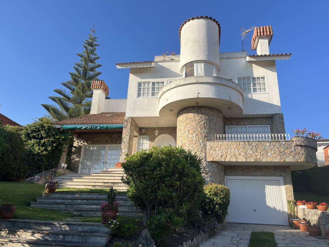 1000 M² Maison De Vacances ∙ 6 Chambres ∙ 11 Personnes - Baiona