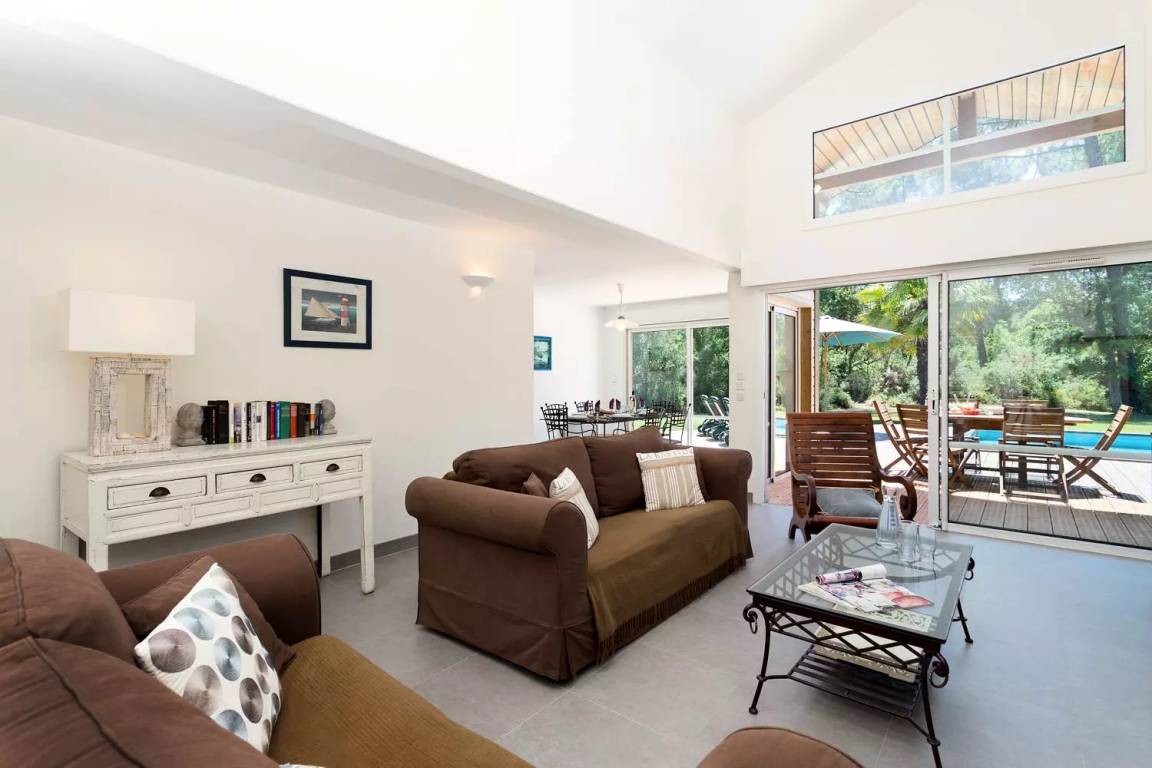150 M² Maison De Vacances ∙ 4 Chambres ∙ 12 Personnes - Messanges