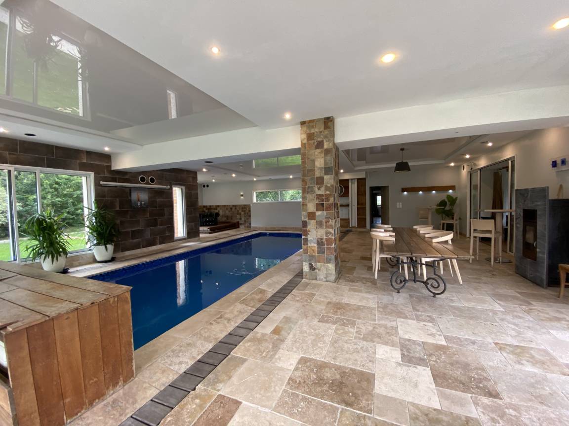 450 M² Villa ∙ 9 Chambres ∙ 38 Personnes - Betton