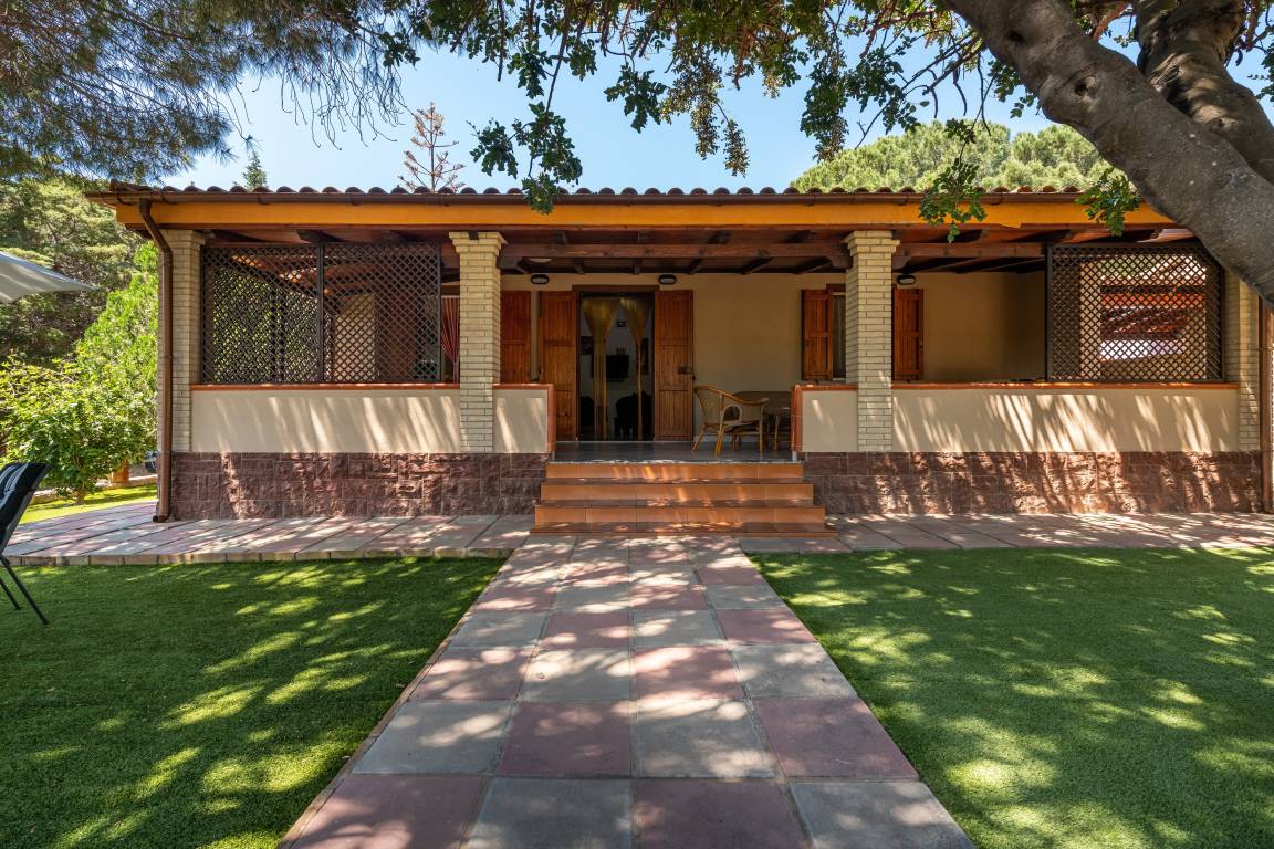 100 M² Villa Vacanza ∙ 4 Camere Da Letto ∙ 8 Ospiti - Solanas